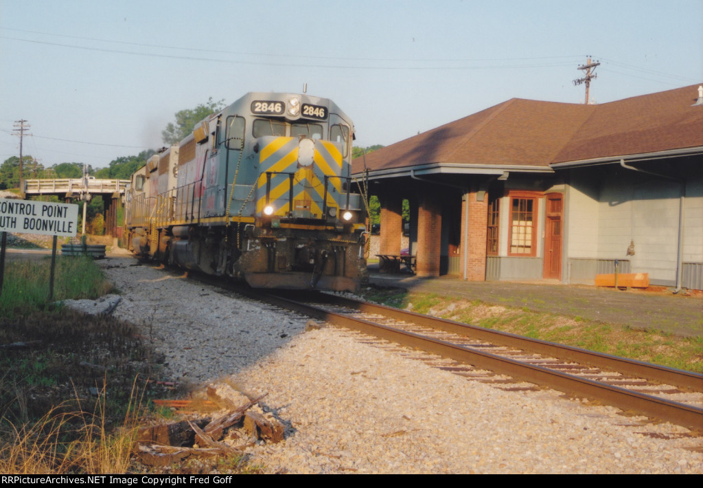 CREST OF BOONEVILLE HILL